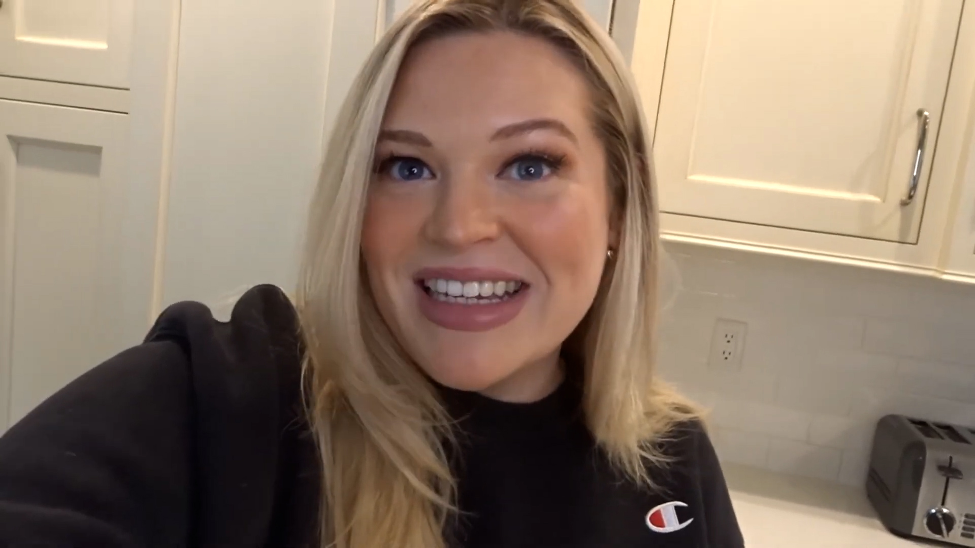 A realistic look at what I eat in a full day — not perfect, not staged ...