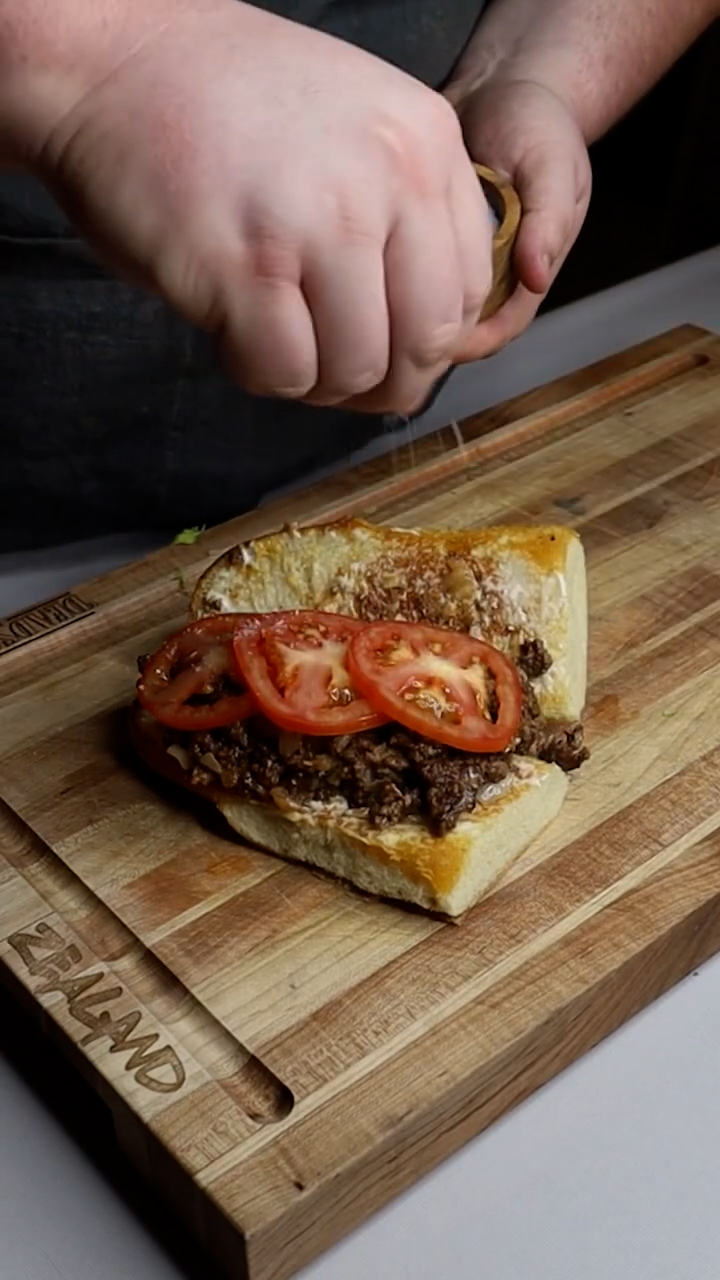 Bodega classic chopped cheese | Fiffig Productions
